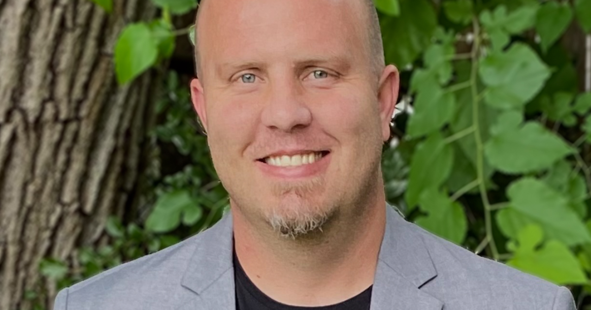 Darin Fey receives Distinguished Alumni Award | Dordt University