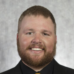 Luke Munsterteiger | Dordt University